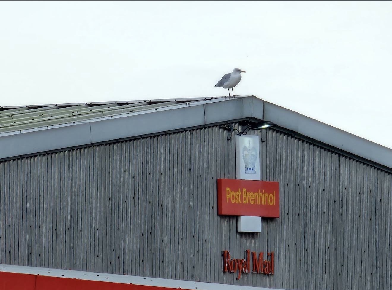 Royal Mail manager stole £50k from parcels at sorting office - Wales ...